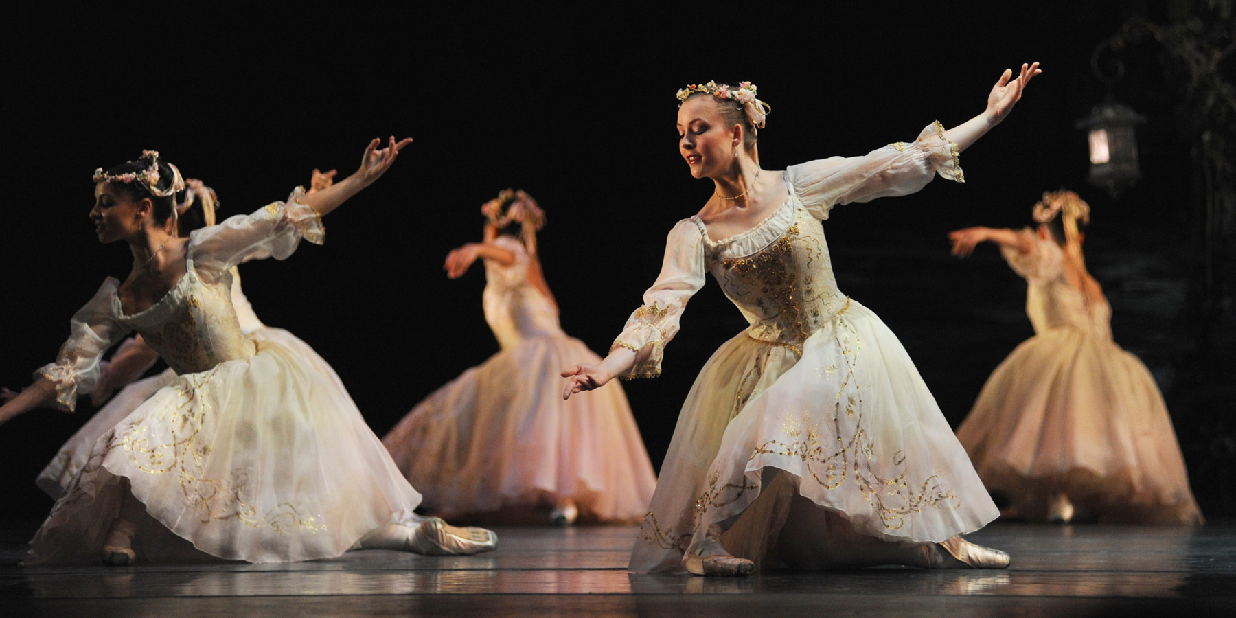 Birmingham Royal Ballet - Coppélia - Birmingham Hippodrome